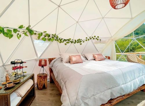 Domo Glamping Popetas
